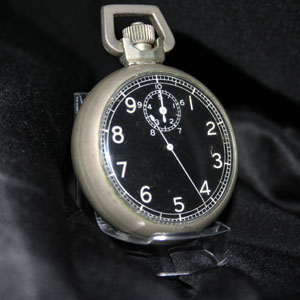 Hamilton #19 Size WWII Bomb Drop Pilot Watch - Clocktiques