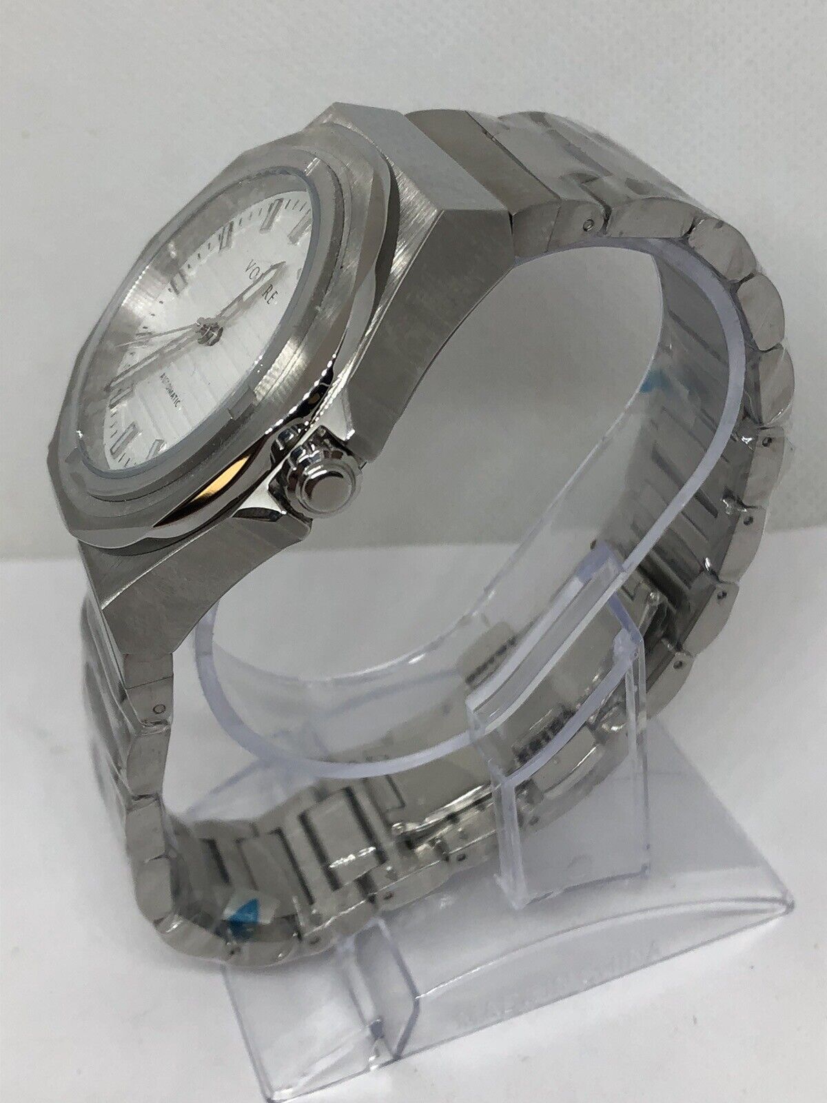 Volare Watch - Clocktiques